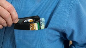 10 Credit Card Safety Tips to Help Keep Your Card Safe